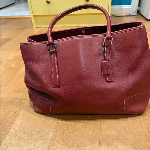 Coach | Bags | Vintage Red Coach Leather Hampton Carryall Tote Bag ...